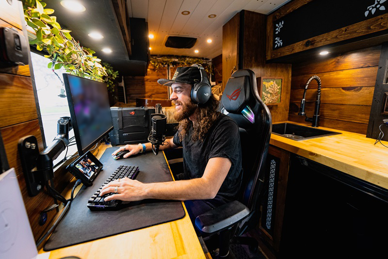 Going on the road with Vanlife, built around PC gaming and real-life ...